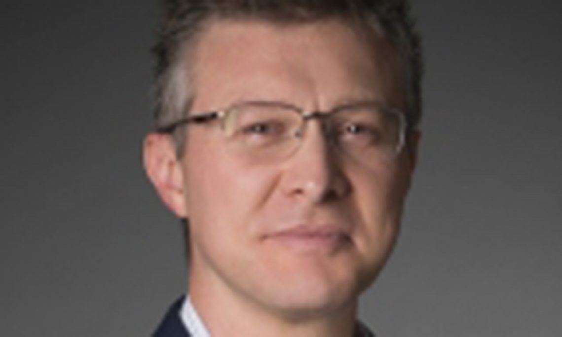 Dr. Bryan Jones Visits SUNY Optometry’s Schnurmacher Institute for ...