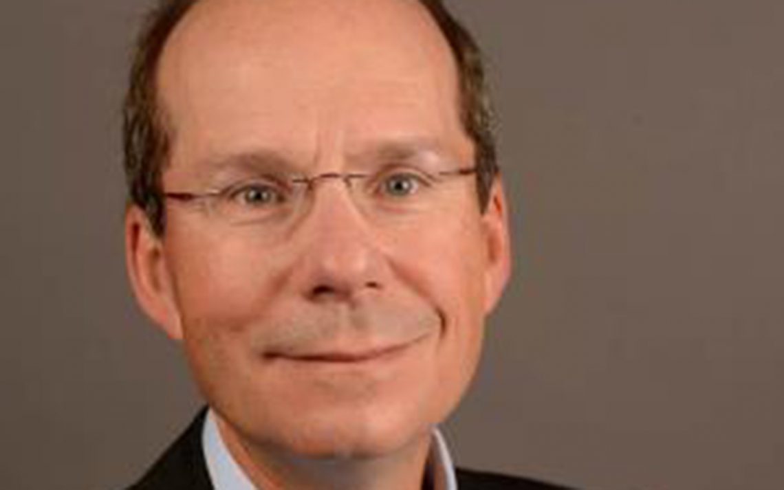 Dr. Louis Pasquale Visits SUNY Optometry’s Schnurmacher Institute for ...